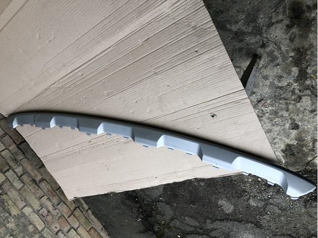 86565H8400 Hyundai/Kia накладка переднього бампера