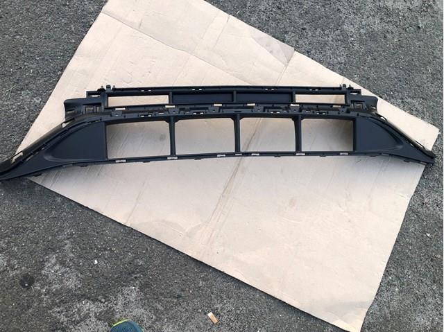 A2068850602 Mercedes новая оригинальная запчать