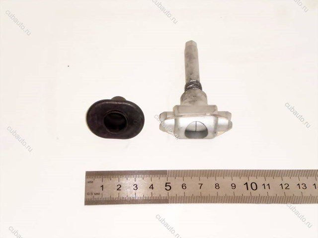 A000423135064 Mercedes втулка