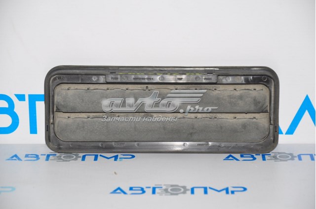 13597326 General Motors решетка вентиляции багажника