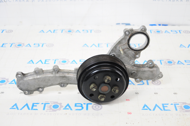 1610039455 Toyota помпа