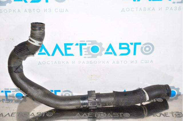 215013TA0A Nissan шланг радиатроа