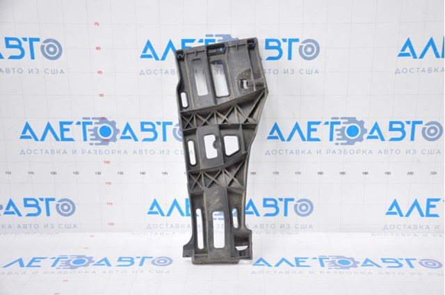 2218850463 Mercedes направляющая заднего бампера правая