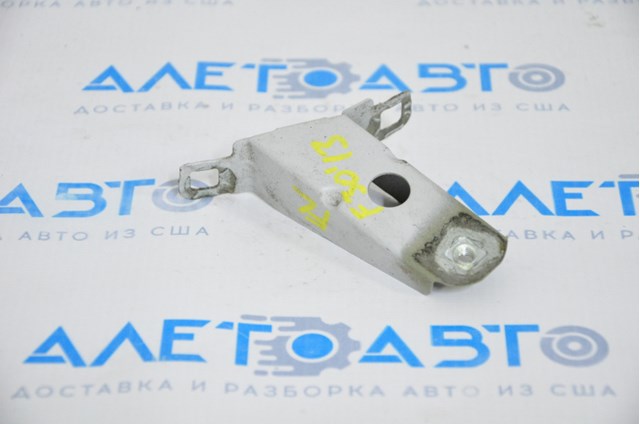 41358066937 BMW кронштейн крепления крыла переднего левого верхний