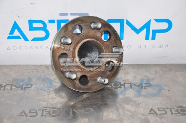 4246033030 Toyota ступица задняя левая