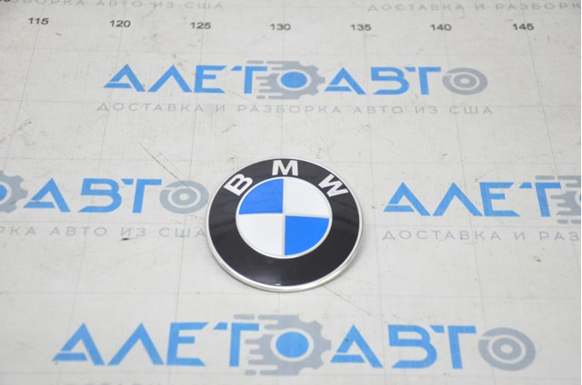 51147465111 BMW эмблема капота