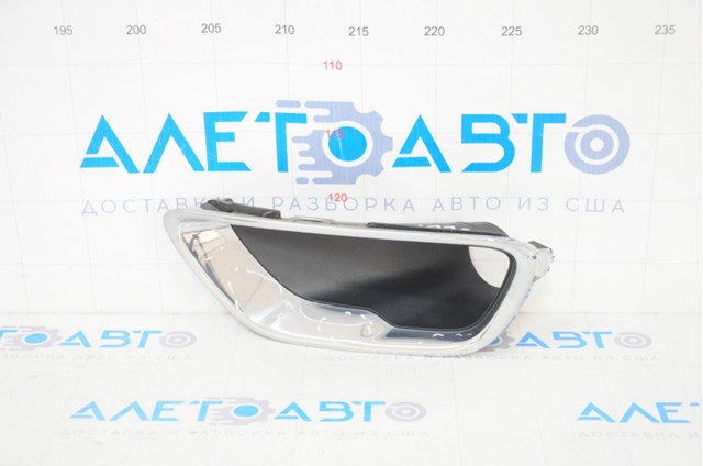 68261711AA Chrysler накладка противотуманки левая с хромом 2017-20