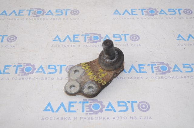 68335043AA Chrysler шаровая опора нижняя