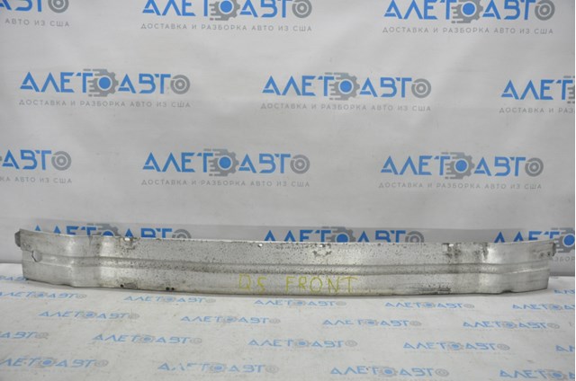 8R0807113B VAG усилитель бампера переднего