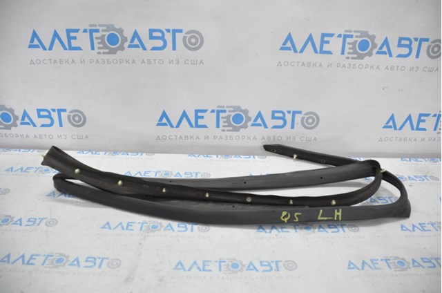 8R0839119F VAG уплотнитель порога лев audi q5 09-17
