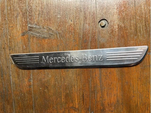 A2056800035 Mercedes накладка