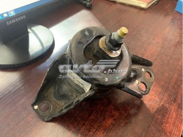 21810D3100 Hyundai/Kia Подушка (опора) двигателя правая