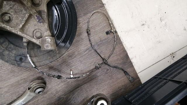 84329413 General Motors задний датчик abs