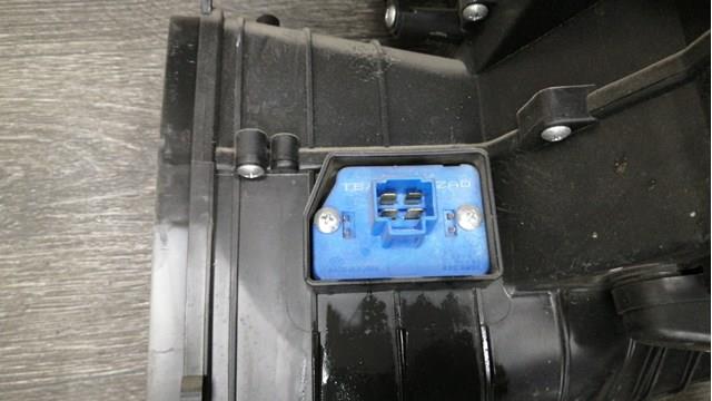 Резистор (сопротивление) вентилятора печки (отопителя салона) на KIA ...