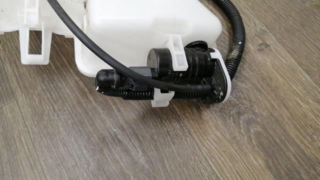 9813363380 Peugeot/Citroen 8413810000 насос склоомивача