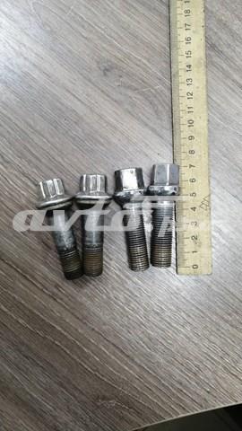 Цена на болты колесные на Mercedes ML-Class (W164)