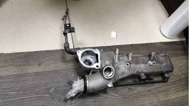 A6420908337 Mercedes коллектор впускной левый