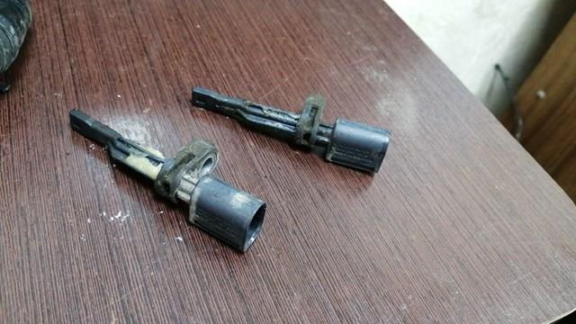 WHT007147B VAG датчик абс (abs задний)