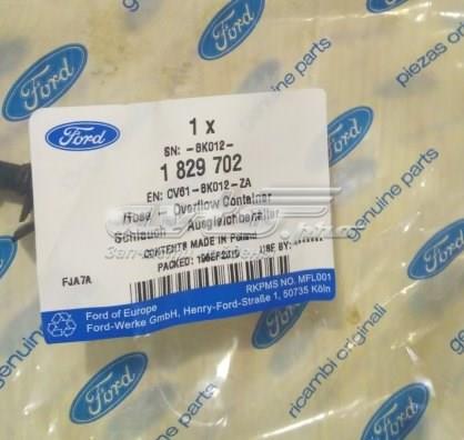 1829702 Ford шланг расширительного бачка верхний