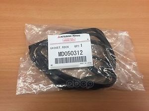 MD050312 Mitsubishi прокладка клапанной крышки двигателя