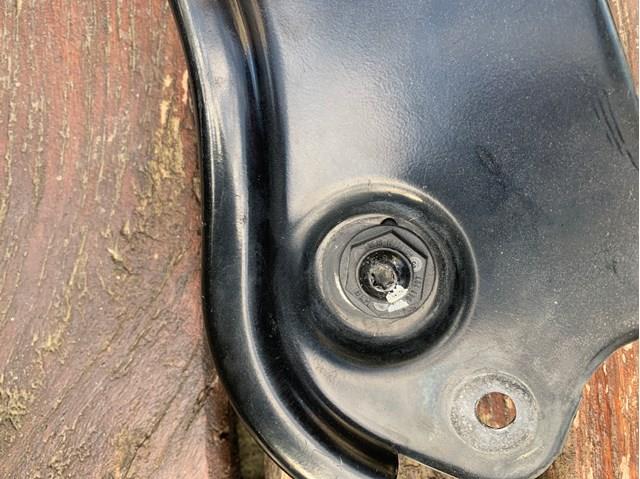 1K8941297 VAG адаптер крiпленя фари