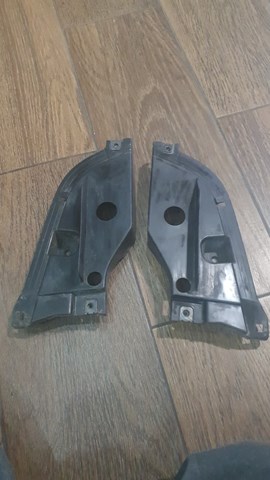 5872460020 Toyota накладка бампера переднего левая