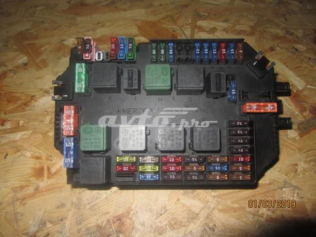 A2219063600 Mercedes блок предохранителей