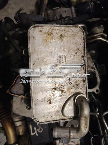 059117021R VAG радиатор масляный