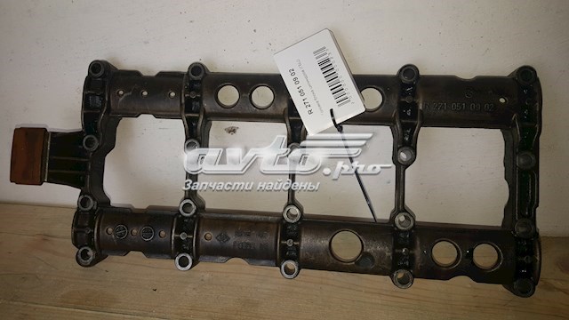 A2710501102 Mercedes блок коромысел / клапанных рычагов (постель)