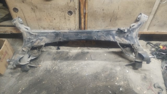 7701478438 Renault (RVI) балка задня scenic 2