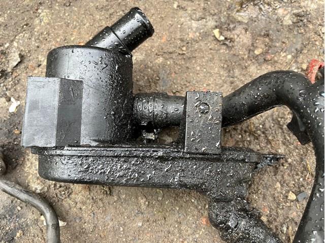 XS4Q6A785AB Ford маслоодилитель ford