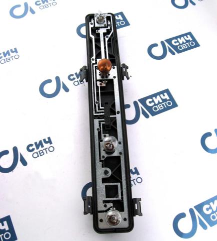 0008201077 Mercedes плата заднего фонаря контактная