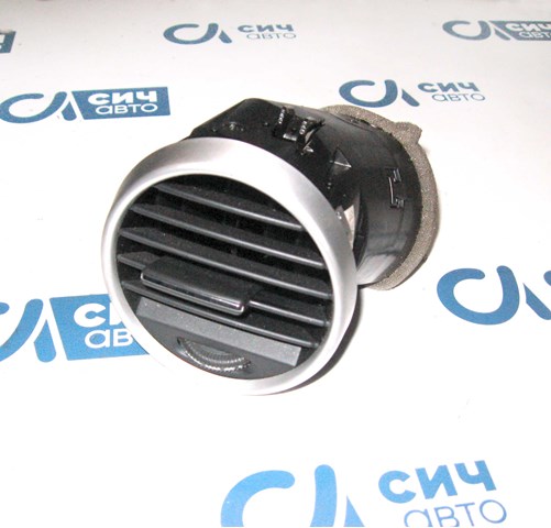 A1648301954 Mercedes дефлектор левый