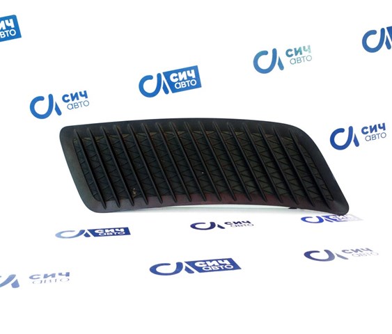 9068360718 Mercedes | Решетка капота 9068360718 купить на Avto.pro