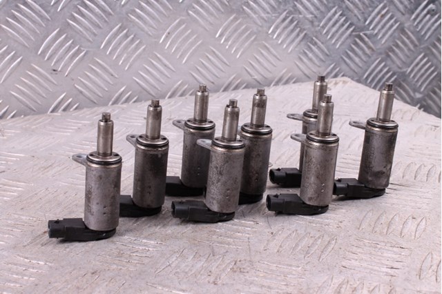 Регулятор фаз газораспределения на Audi Q5 8RB внедорожник (2008 - 2021 ...