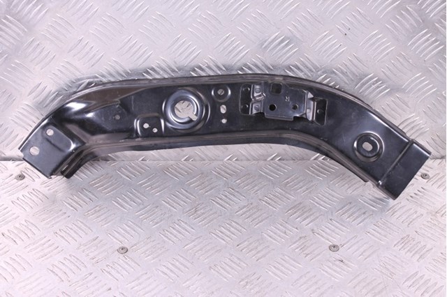 5256C260 Mitsubishi суппорт радиатора правый (монтажная панель крепления