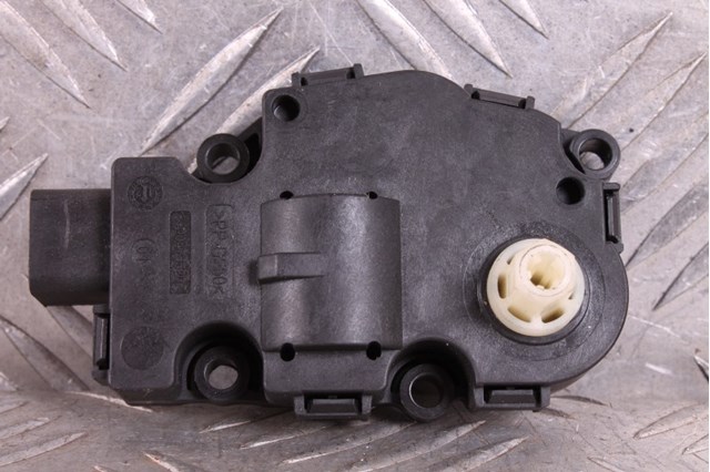 8K0820511D VAG привод заслонки печки