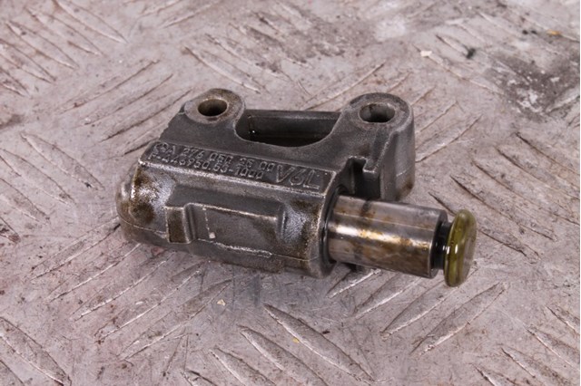 A2760502500 Mercedes натягувач ланцюгу