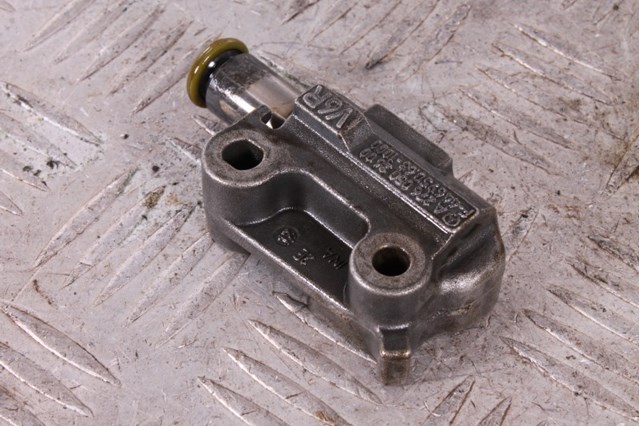 A2760502600 Mercedes натяжник ланцюга