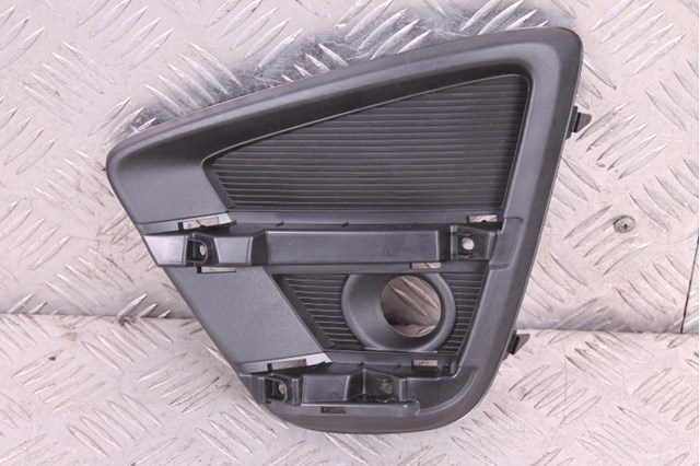 KA0H50C21A Mazda ободок (окантовка фары противотуманной левой)