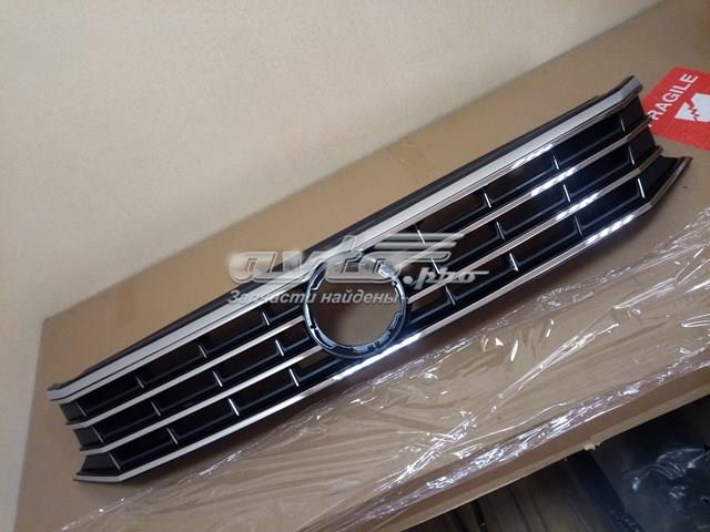 561853651GNLB VAG решетка радиатора
