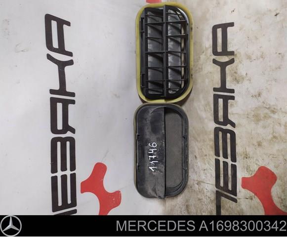 A1698300342 Mercedes | Лючок бензобака (топливного бака) A 169 830 03 ...