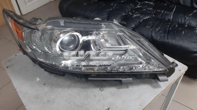 8114533B50 Toyota фара правая