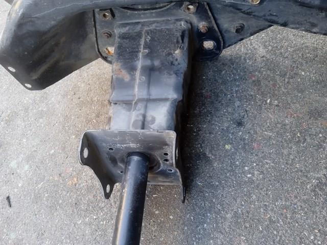 A1646202031 Mercedes кронштейн усилителя переднего бампера