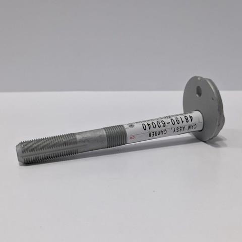 4819060040 Toyota болт крепления переднего рычага, нижнего