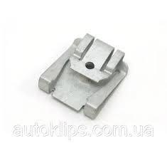 A0049943145 Mercedes гайка крепежная