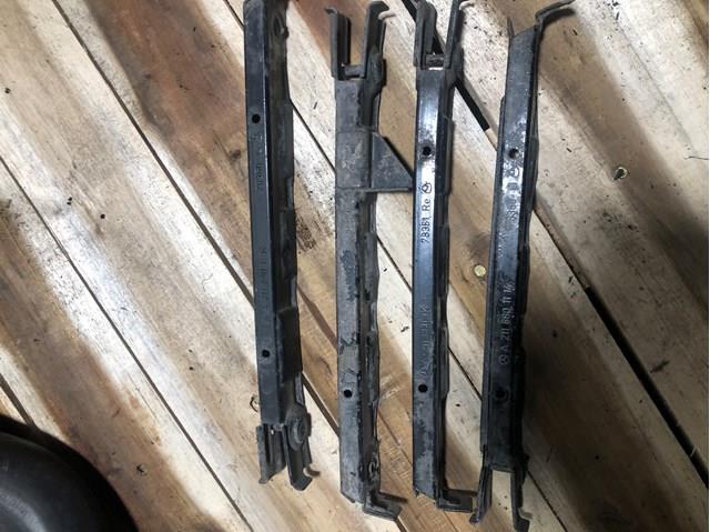 A2118801214 Mercedes кронштейн бампера переднего внешний правый