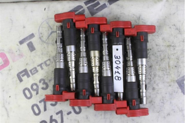 077905115Q VAG катушка зажигания