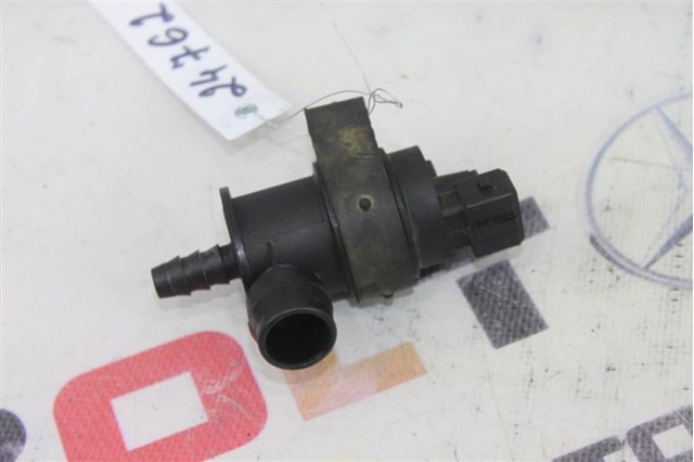 8653908 Volvo клапан вакуумный