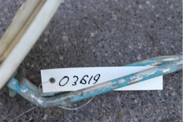 A2208690108 Mercedes крышка бачка омывателя